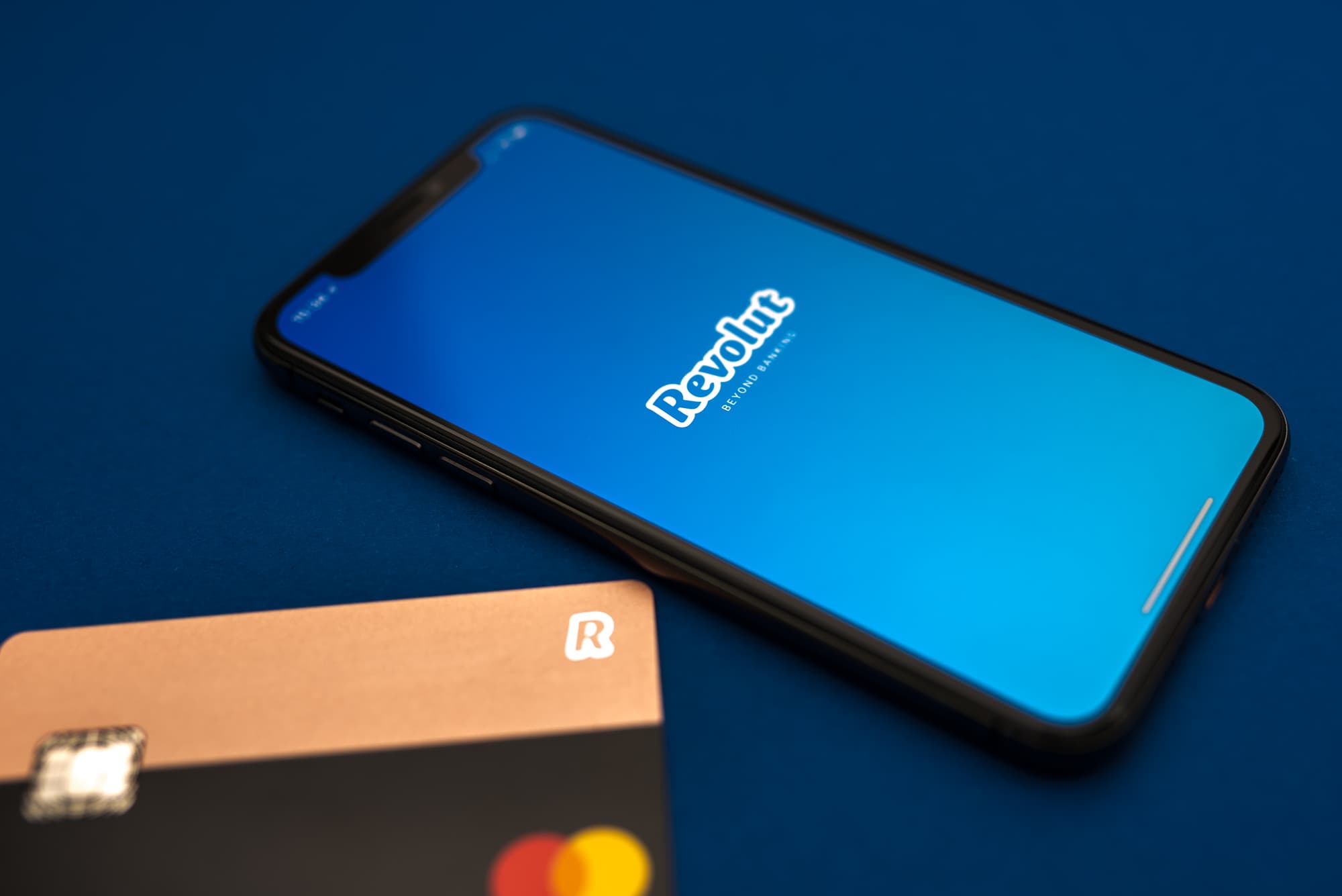 Revolut führt Bitcoin-Abhebungen für jedermann ein - CoinPro.ch