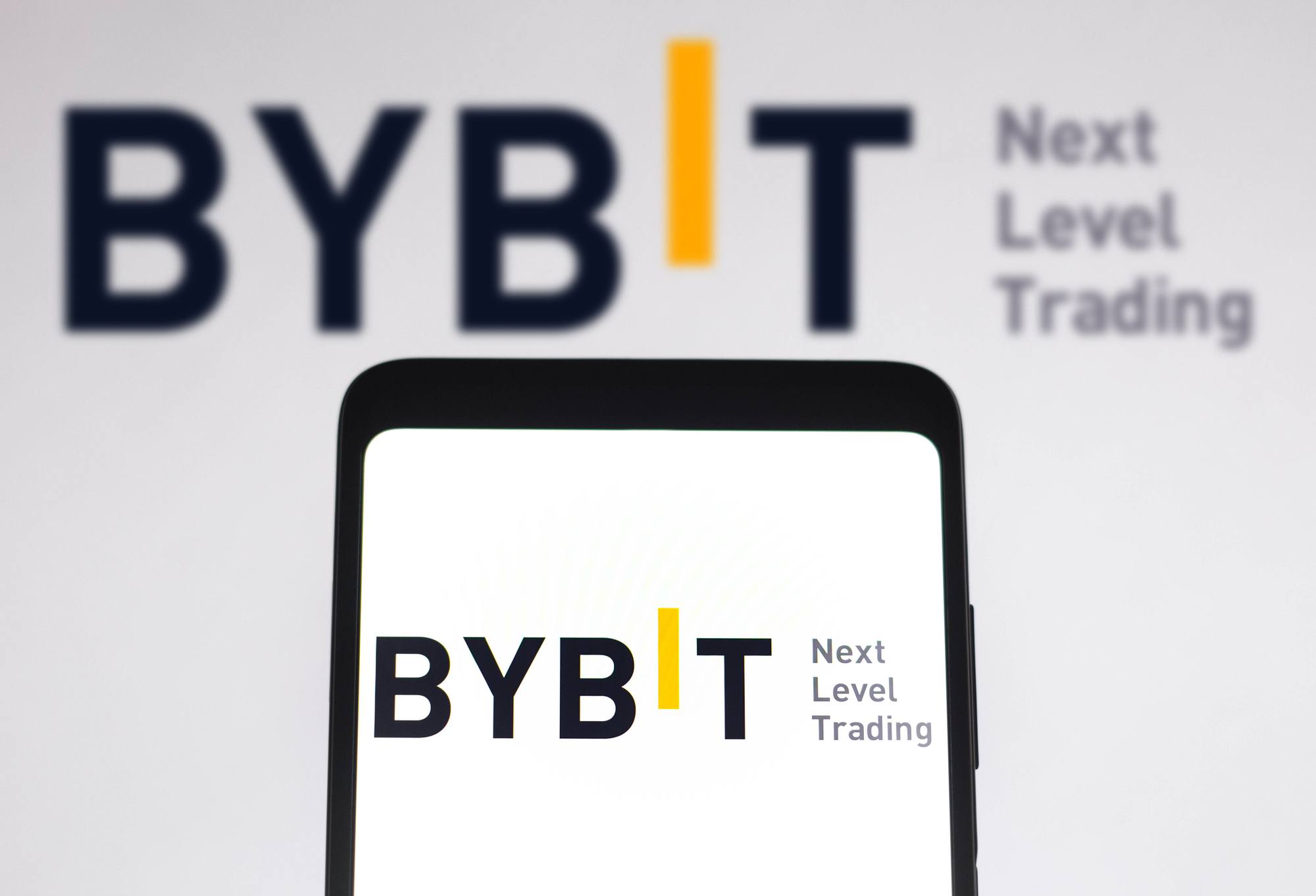Krypto News: Bybit mit Jubiläum und drohendem Ärger - CoinPro.ch